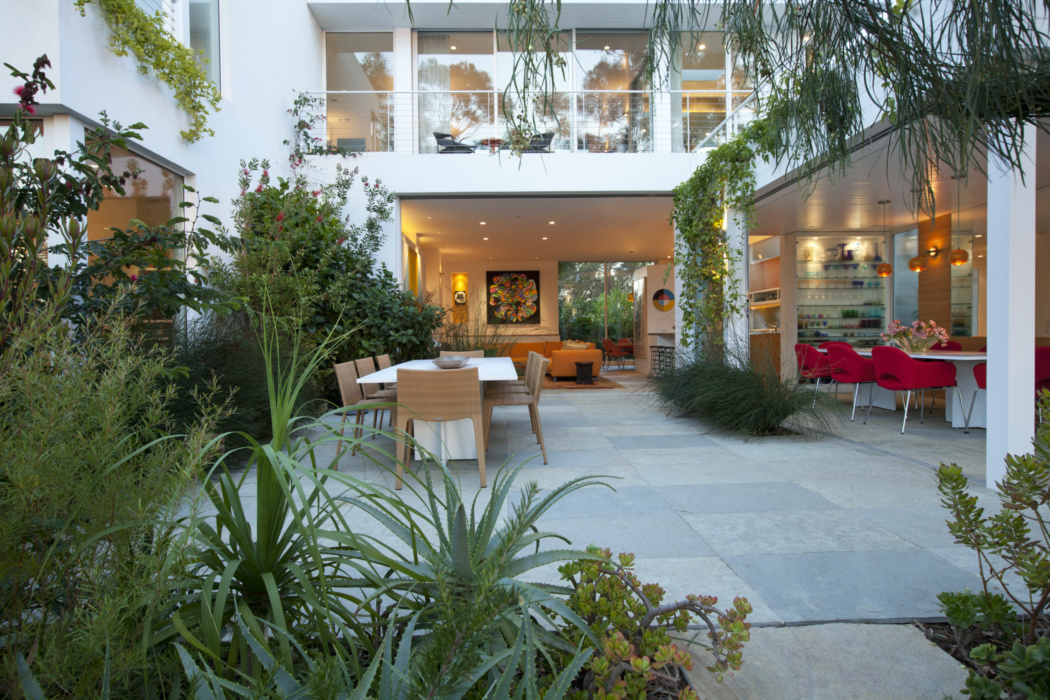 Safdie Rabines Architects